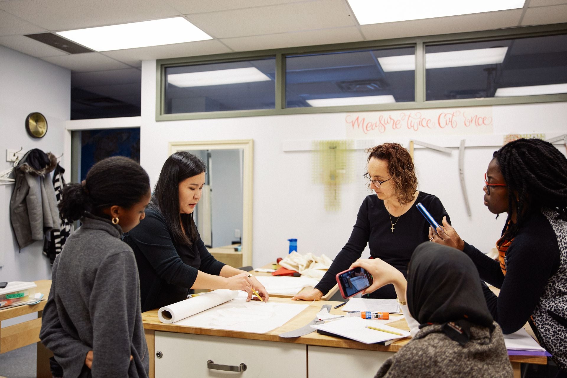 Sewing Classes in Ottawa. Create dresses, scarves, shirts and more ...